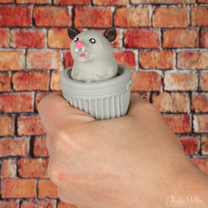 Surprise Popping Possum – Archie McPhee